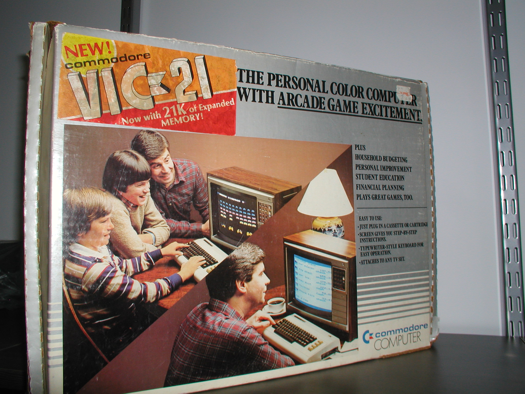 New Commodore Exhibit – Kennett Classic