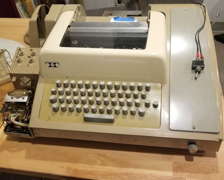 Teletype Repairs – Our ASR 33 – Kennett Classic