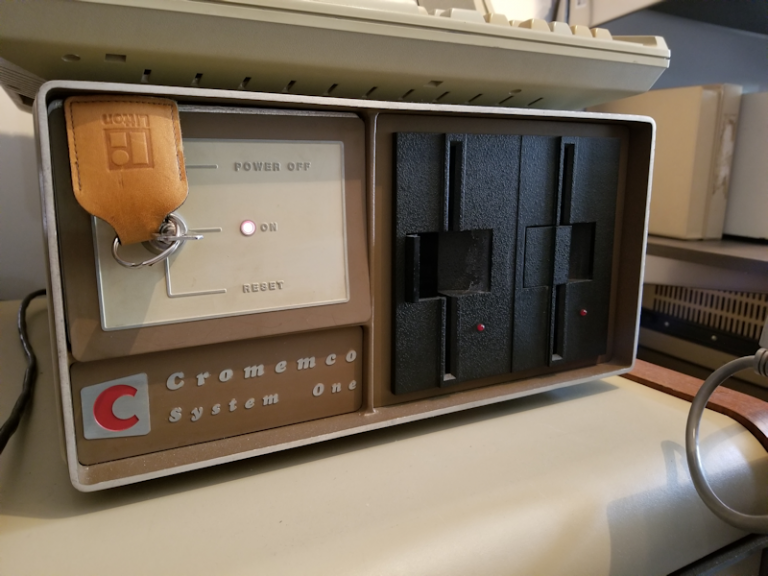Cromemco and the fate of the S-100 Computer – Kennett Classic