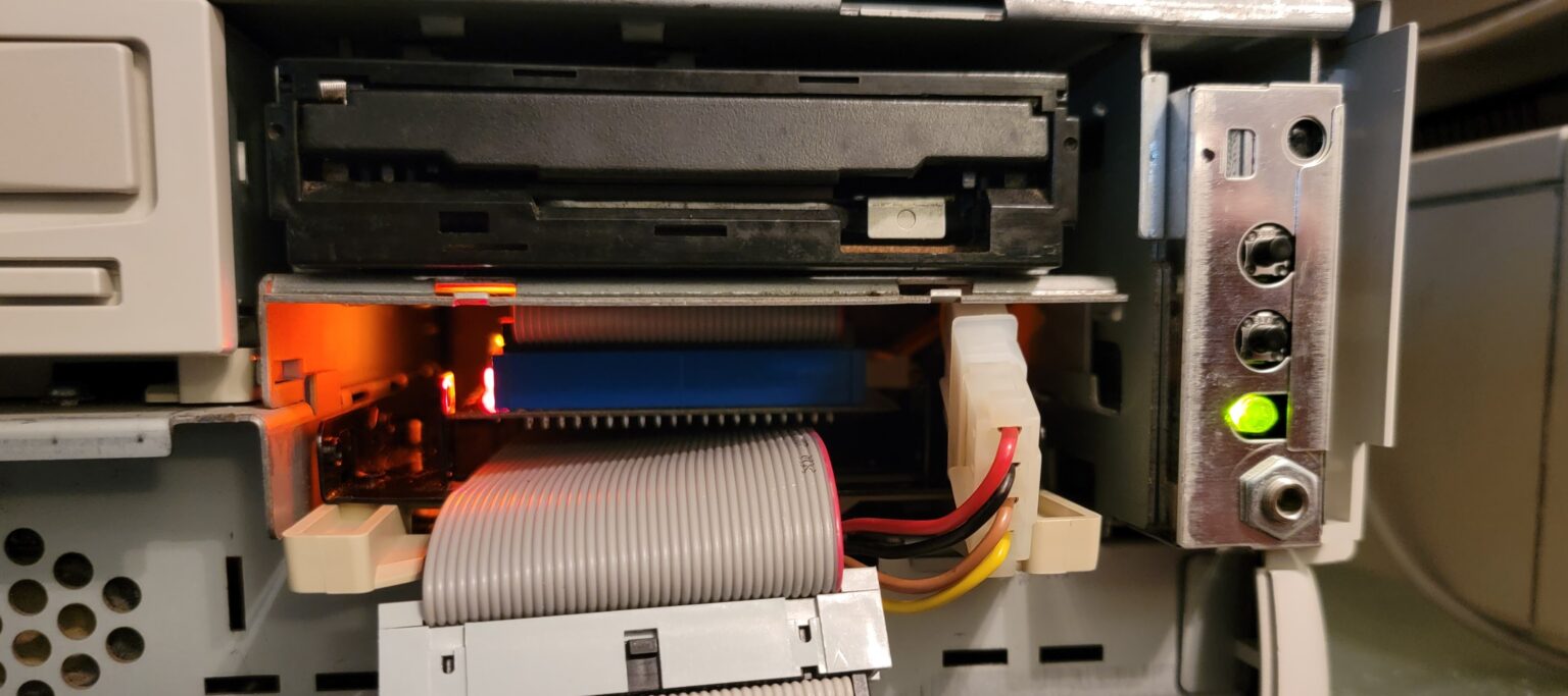 Apple Macintosh Performa Restoration – Kennett Classic