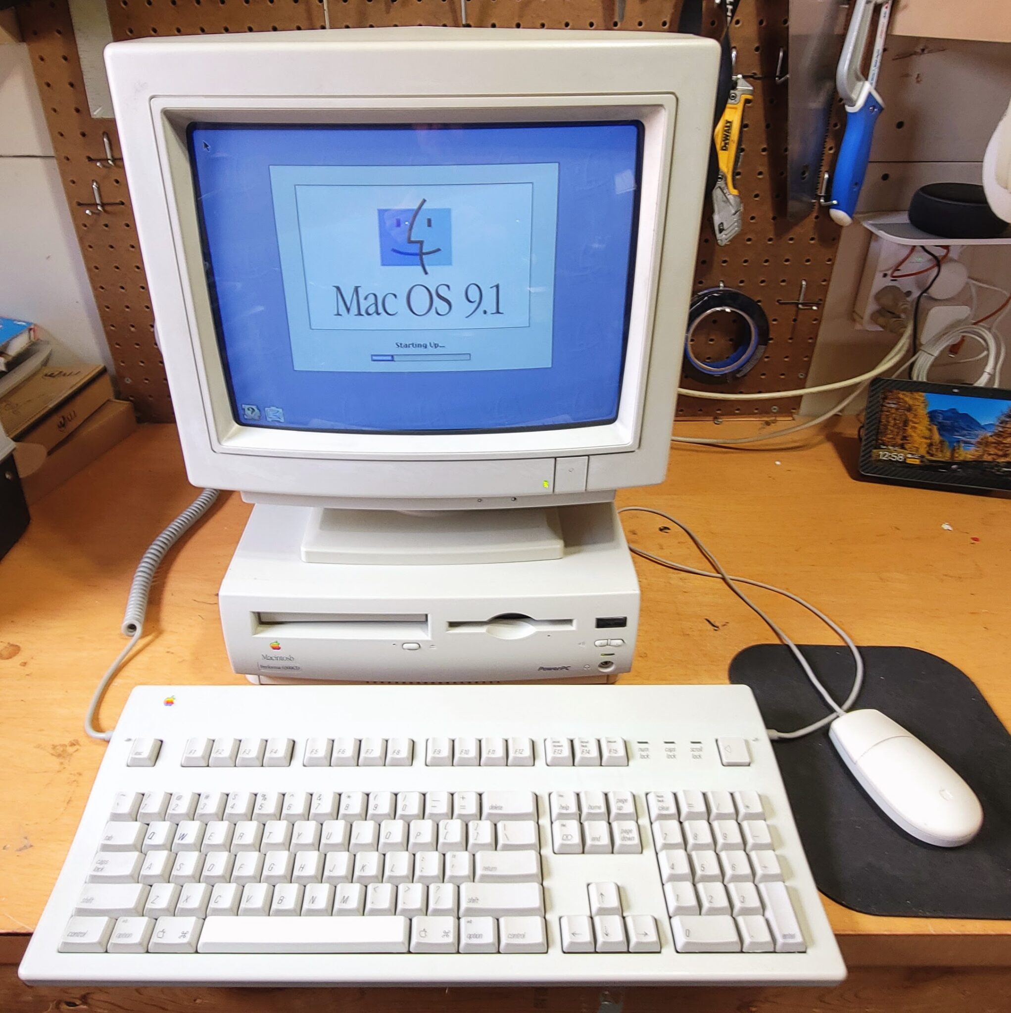 Apple Macintosh Performa Restoration – Kennett Classic